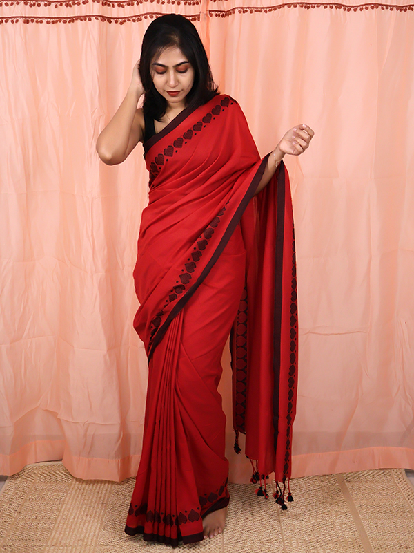 Red With Black Dhadak Saree – Label Anuradha Nair